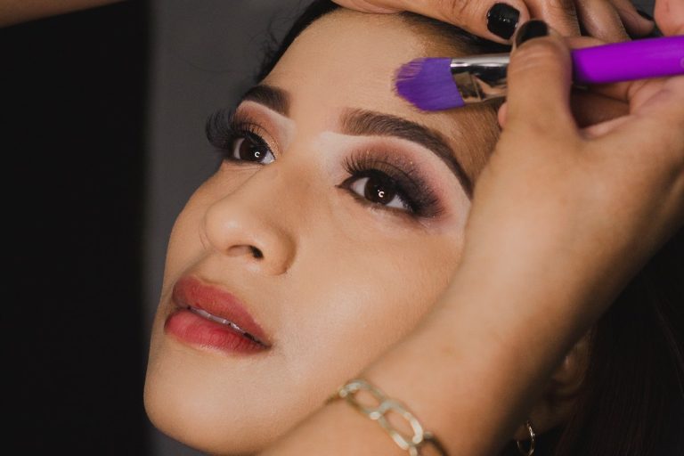 Trend Alert: The Edgy Look of Eyebrow Slits - How to Get and Style Them